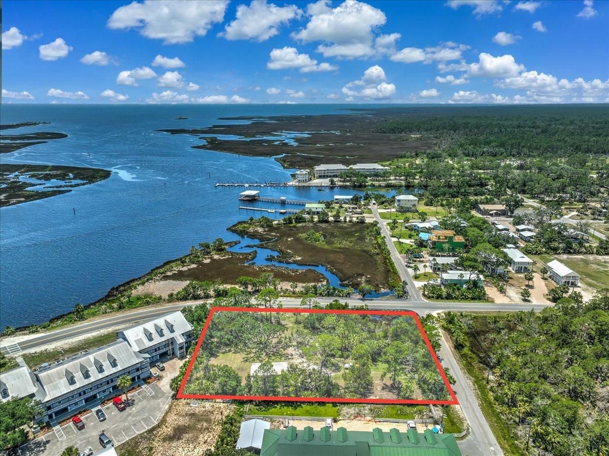 1.05 acres in Steinhatchee, FL, 32359 | MLS: 373376 | Land.com