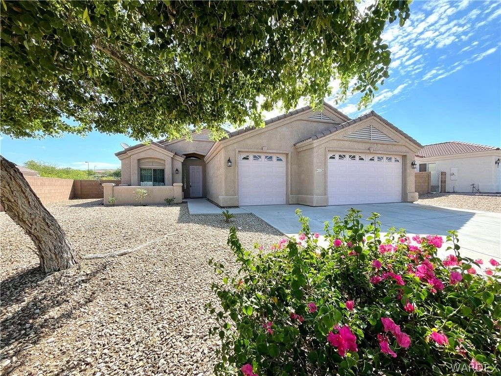 1126 Bella Luna Drive, Bullhead City, AZ 86429 | MLS: 015714 | Land.com