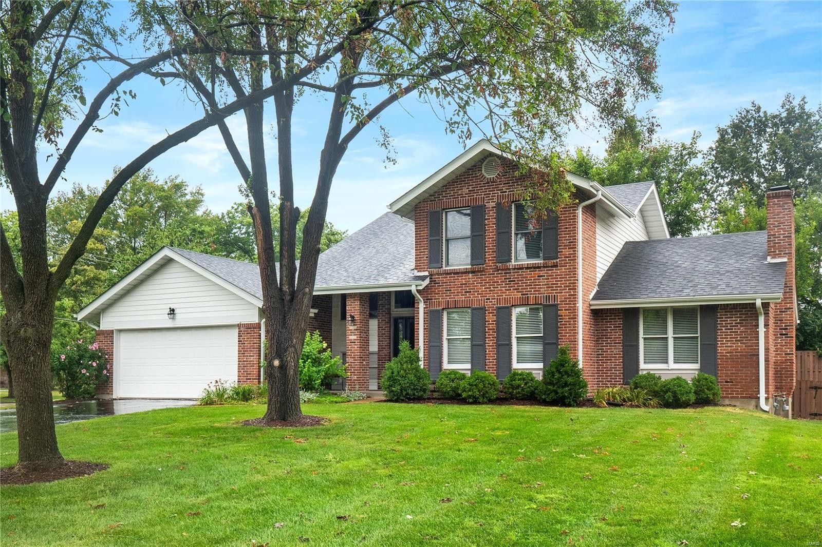 11235 Mosley Farm Court, Creve Coeur, MO 63141 | MLS: 24037908 | Land.com