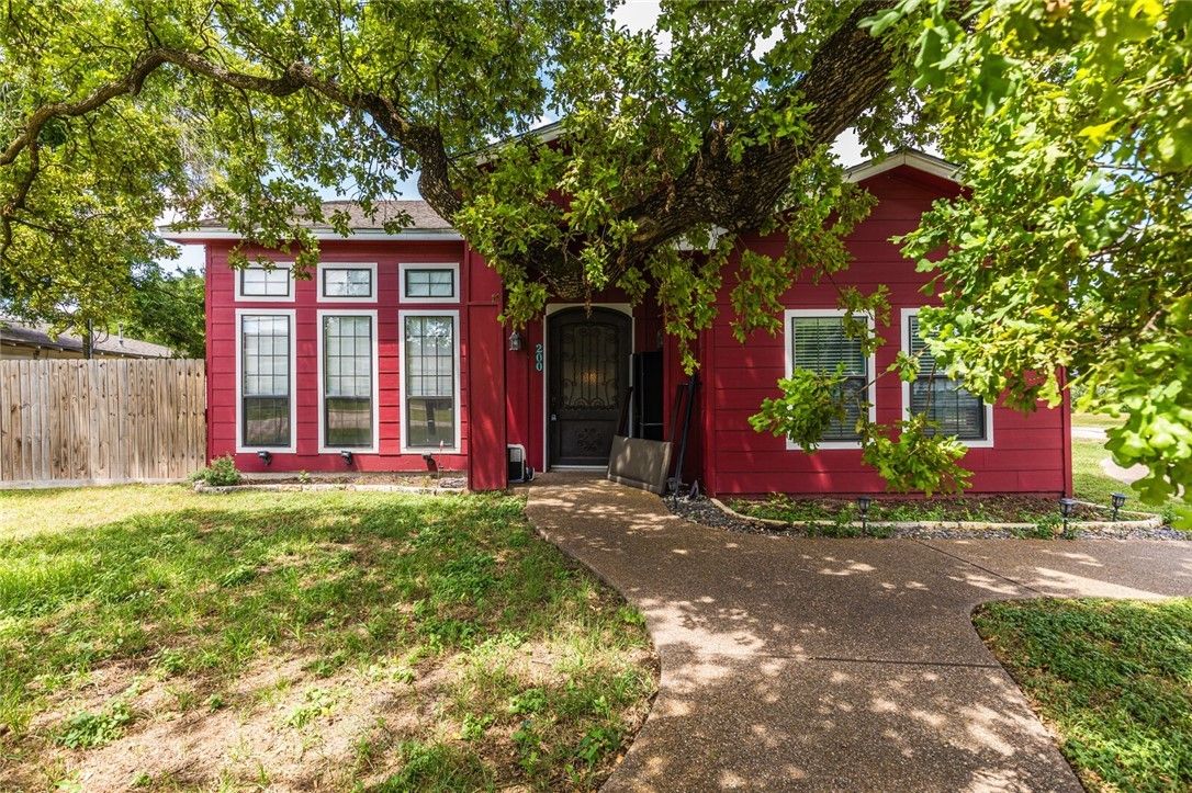 200 S Fair Park Street, Riesel, TX 76682 | MLS: 223931 | Land.com