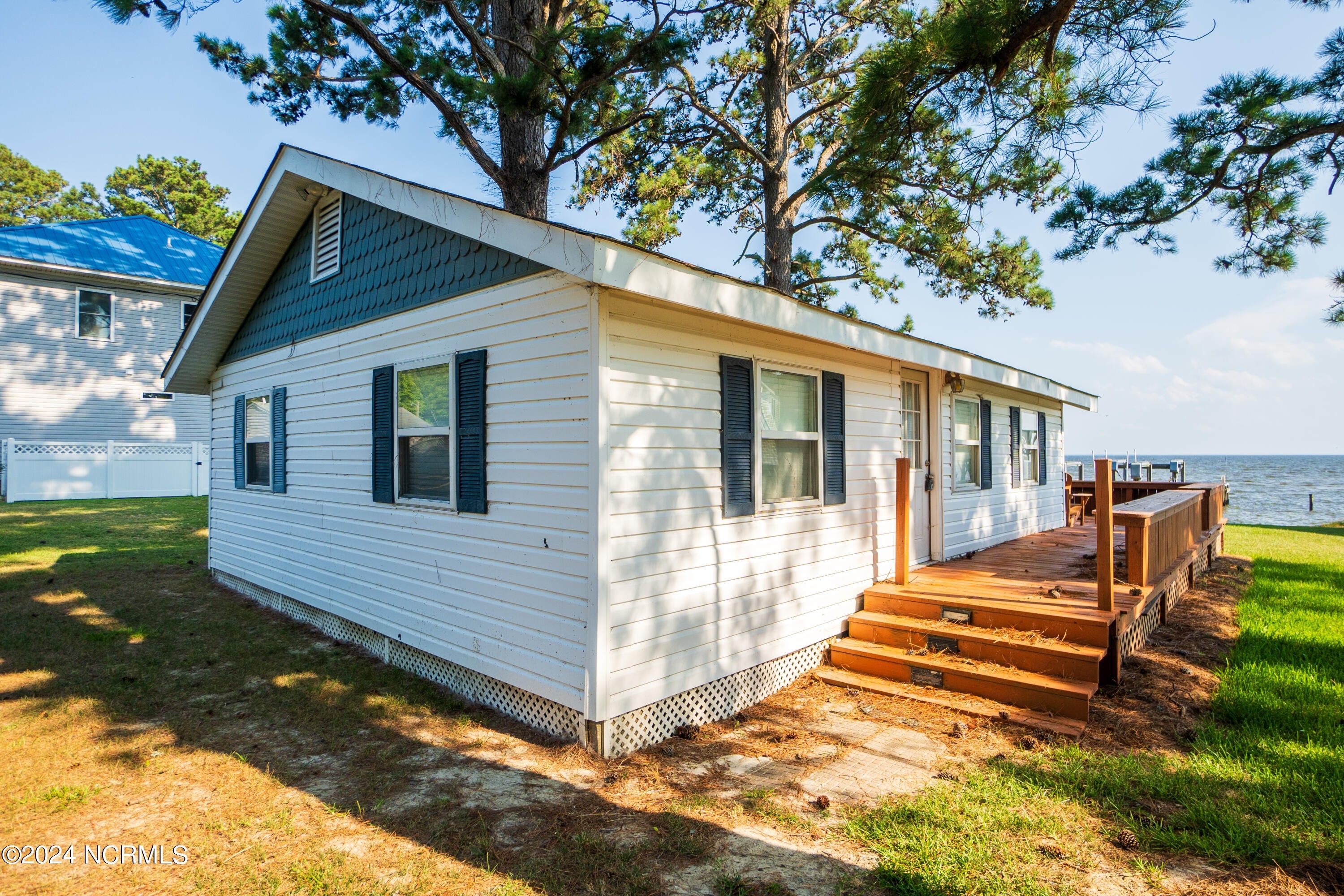 156 Long Beach Drive, Hertford, NC 27944 | MLS: 100454161 | Land.com