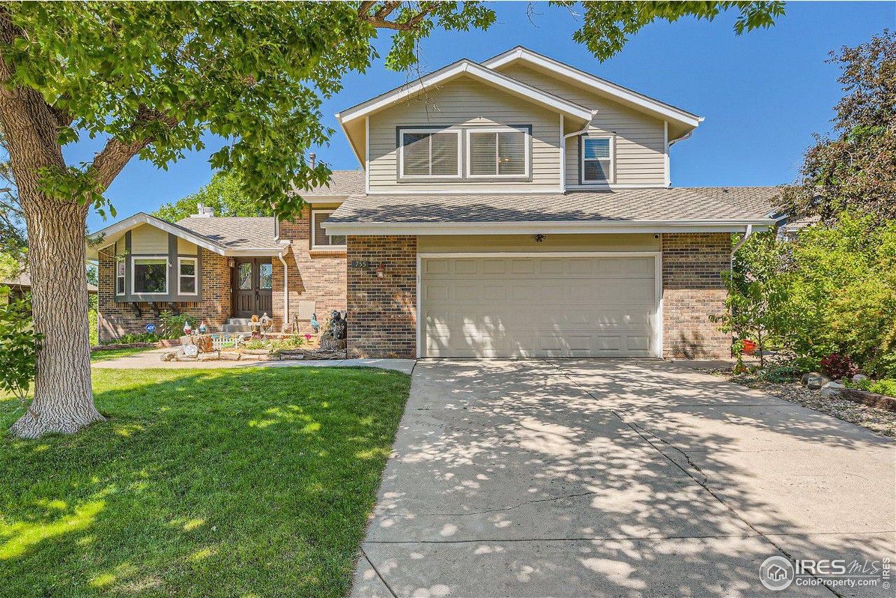 755 Old Stone Dr, Highlands Ranch, CO 80126 | MLS: 1014108 | Land.com