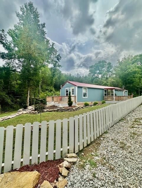 1975 ky 57, Vanceburg, KY 41179 | MLS: 42270 | Land.com