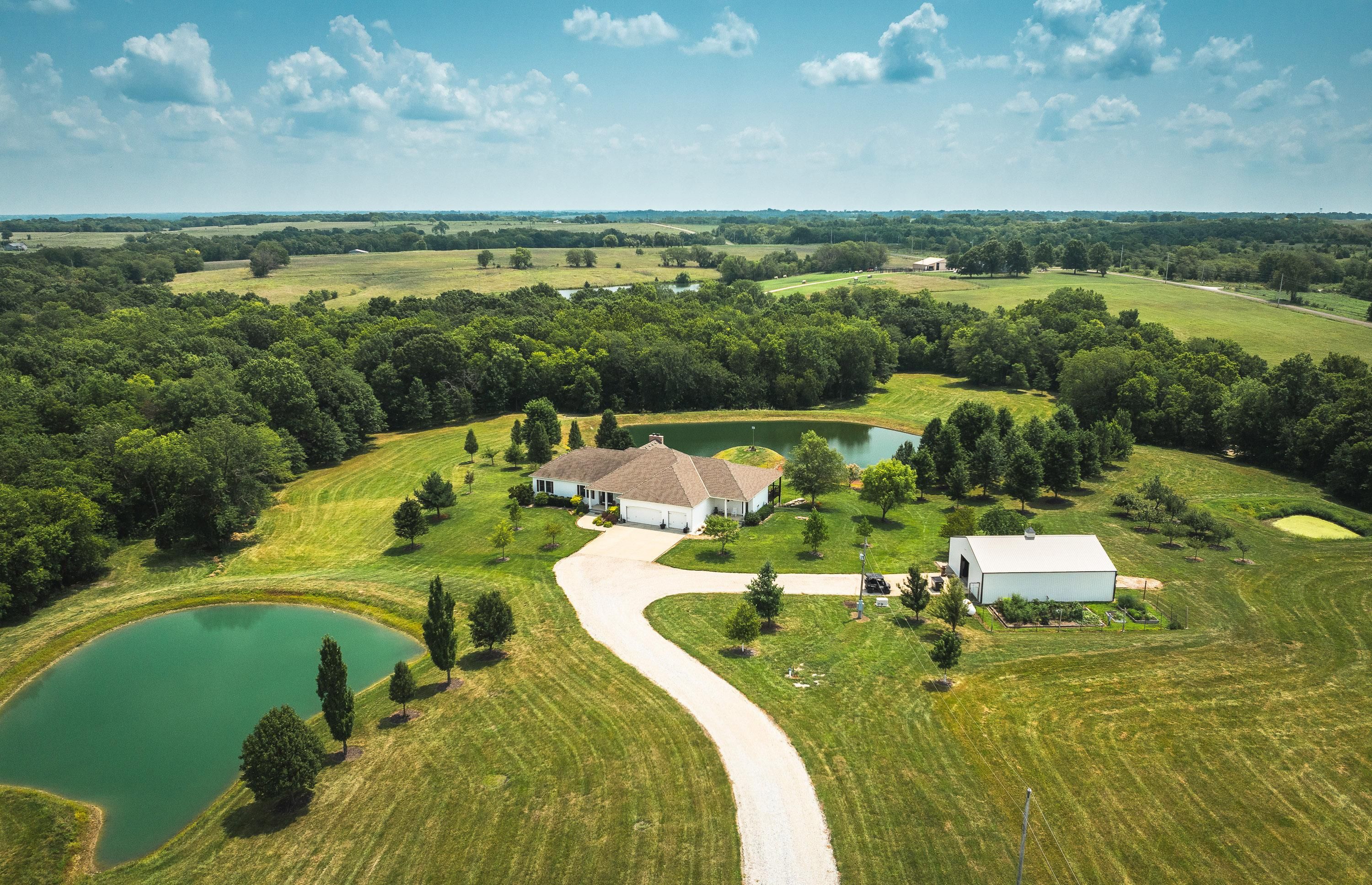 30507 South Lost Lane, Creighton, MO 64739 | MLS: 2502562 | Land.com