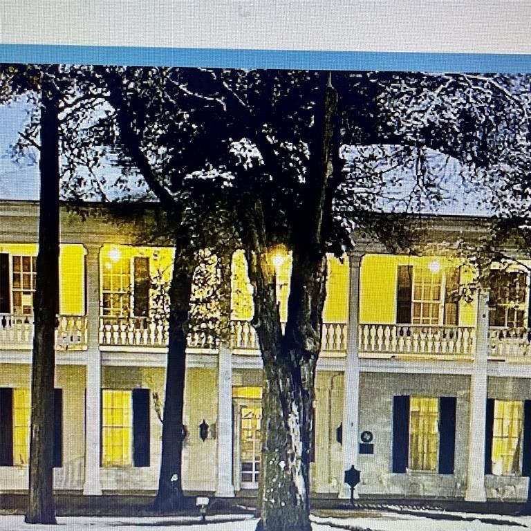 1200 W 2nd Avenue, Corsicana, TX 75110 | MLS: 20704946 | Land.com