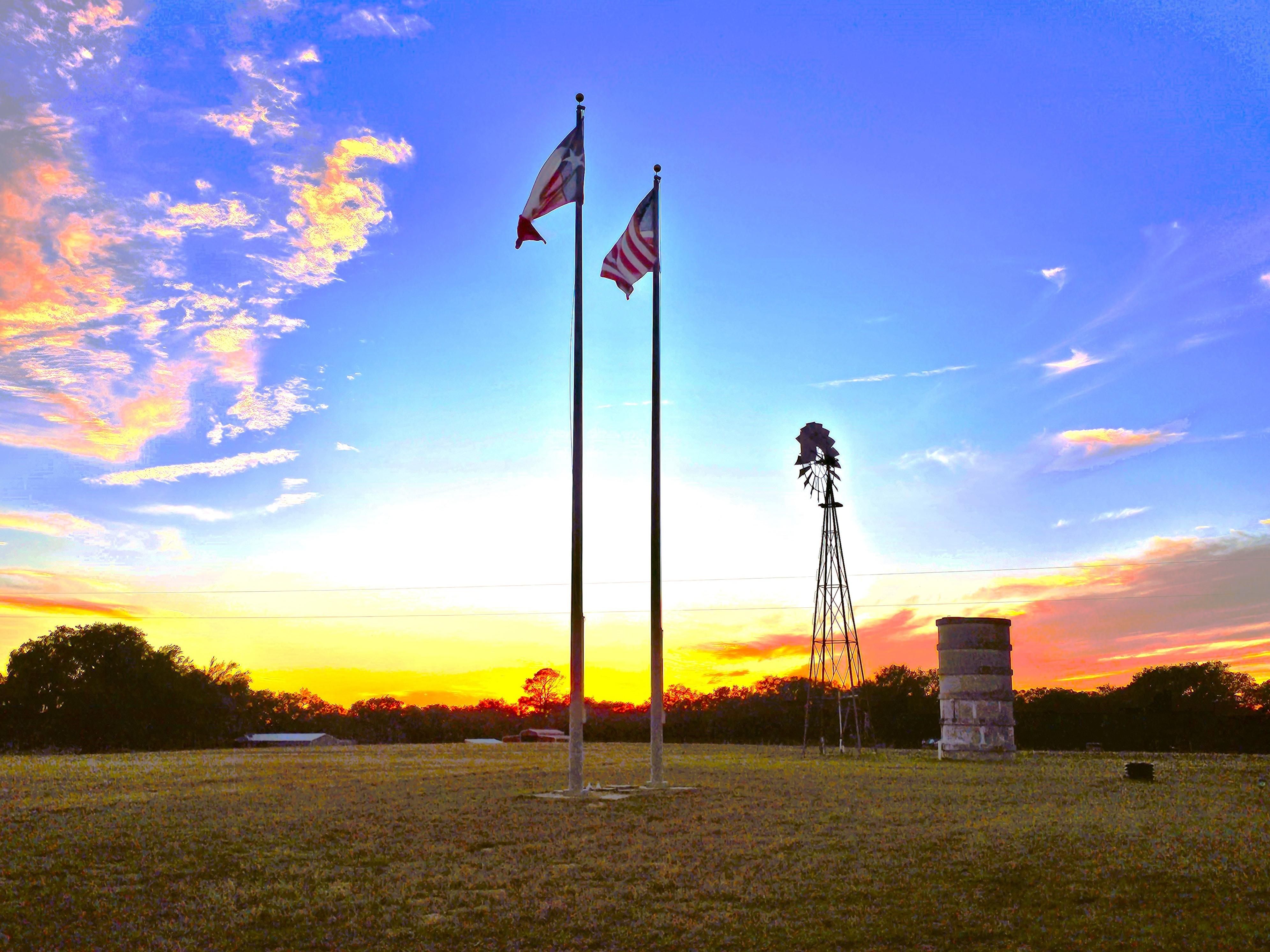 804 County Road 6612, Devine, TX 78016 | MLS: 1790773 | Land.com