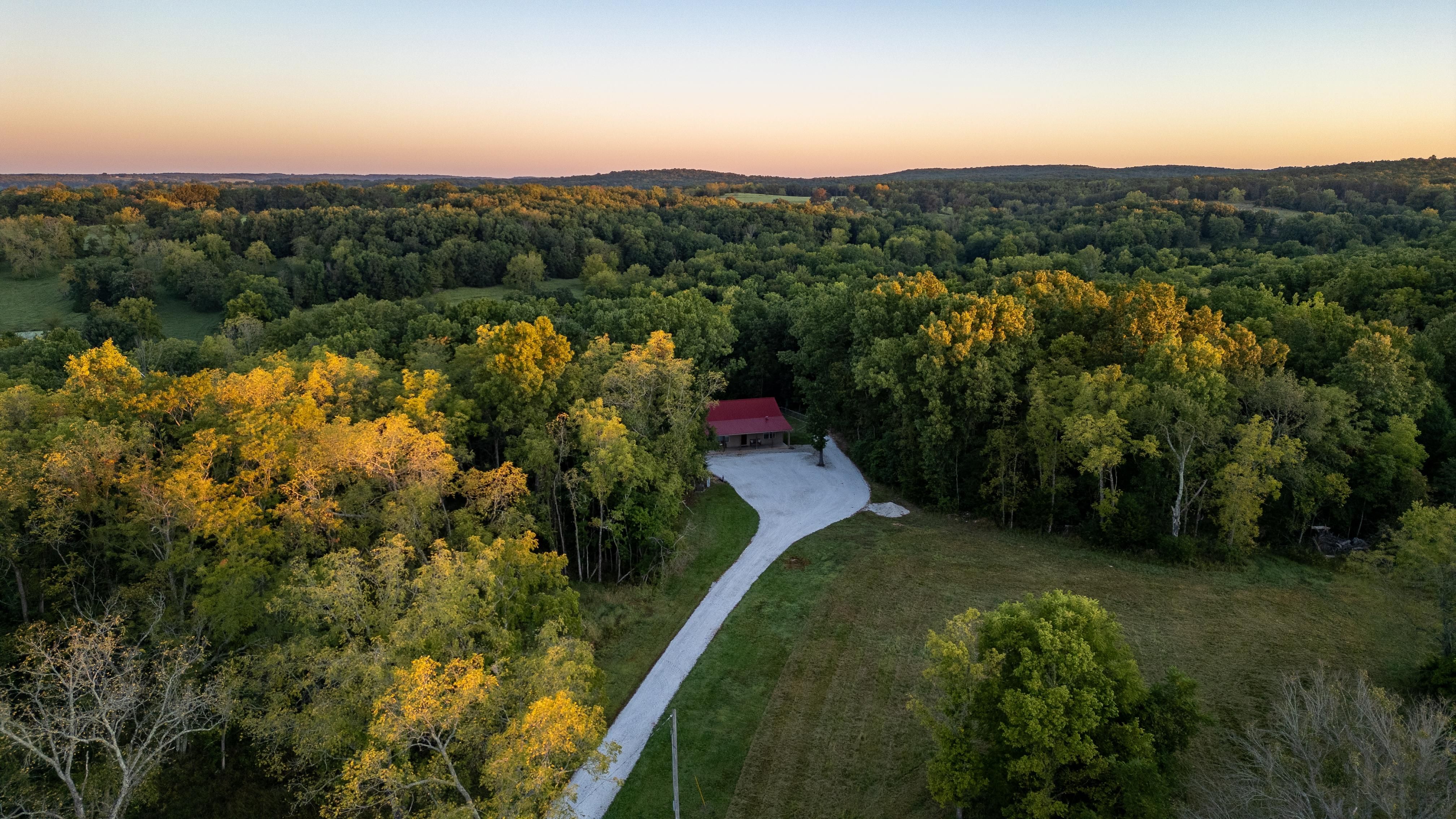 9747 Casey Road, Graff, MO 65660 | MLS: 60277565 | Land.com