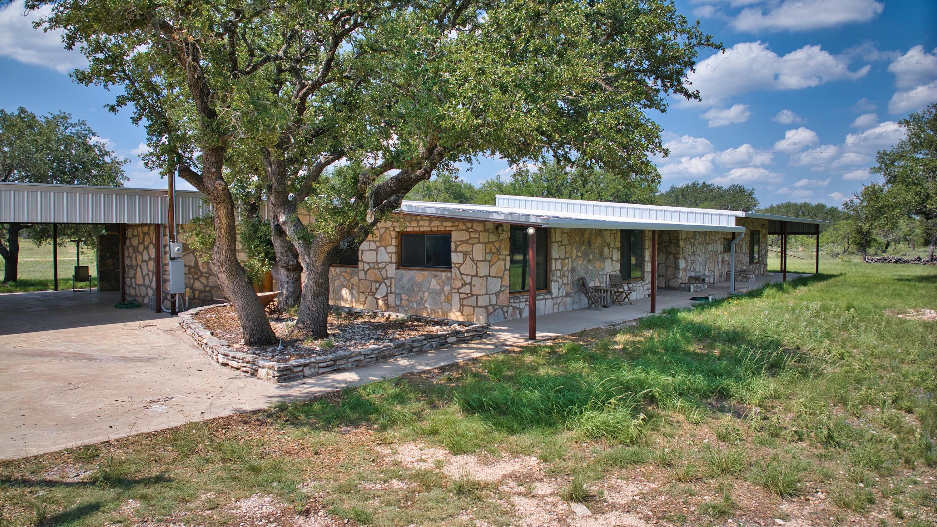 8497 U.S. 83, Menard, TX 76859 | Land.com