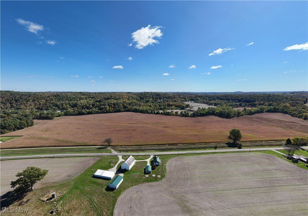 SE State Route 800, Uhrichsville, OH 44683 | MLS: 5079372 | Land.com