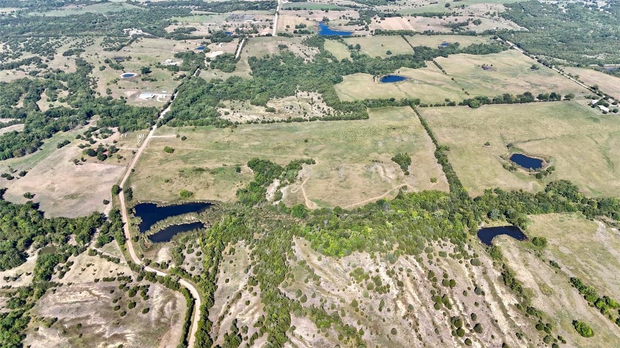 489 County Road 26320, Roxton, TX 75477 | MLS: 20696564 | Land.com