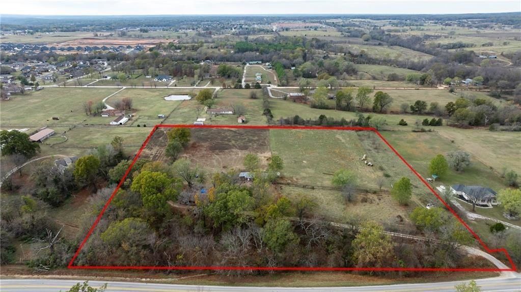 2749 Hayden RD, Pea Ridge, AR 72751 | MLS: 1290684 | Land.com