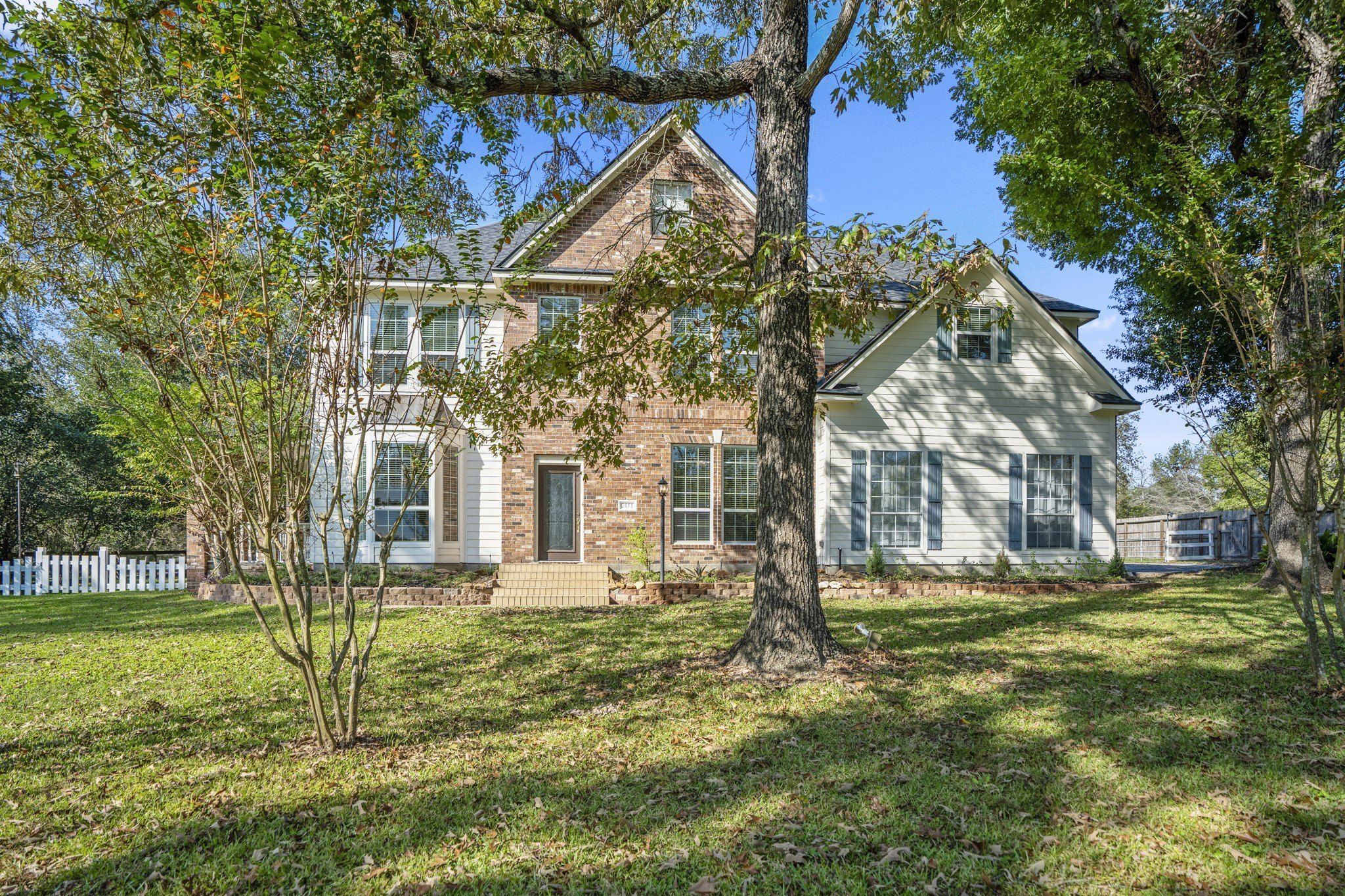 2111 Sendera Ranch Drive, Magnolia, TX 77354 | MLS: 90098017 | Land.com