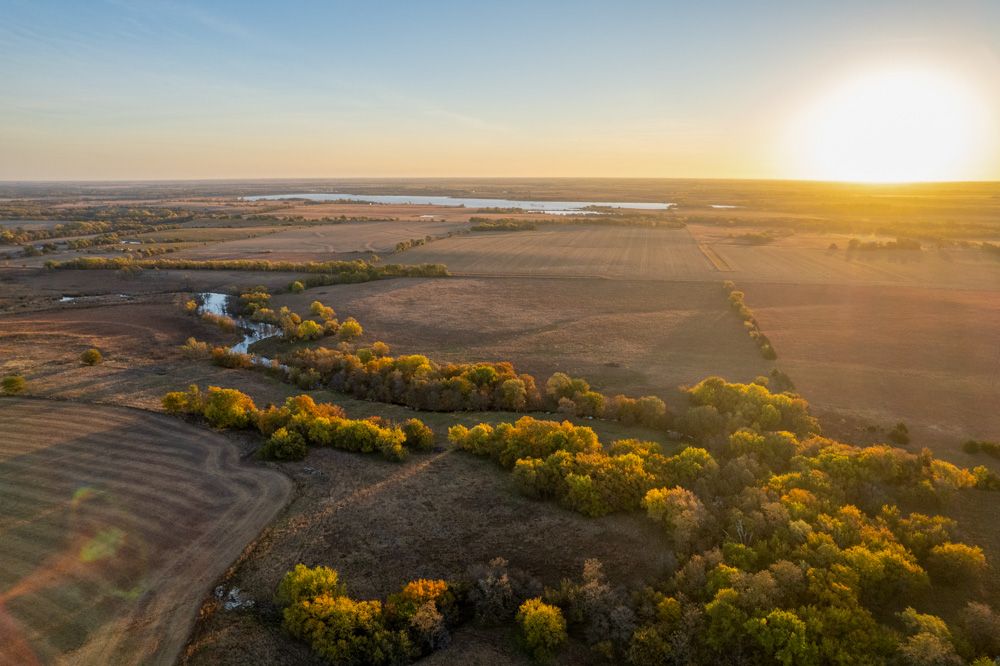 0000 Quail Road, Hope, KS 67451 | MLS: Dickinson 113 | Land.com