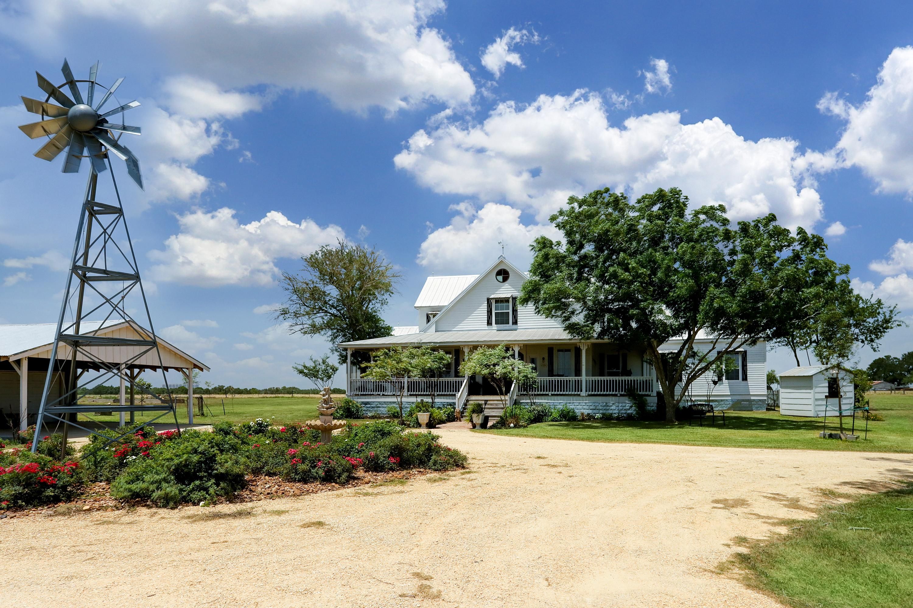 1098 Post Oak Point Road, Fayetteville, TX 78940 | MLS: 28545256 | Land.com