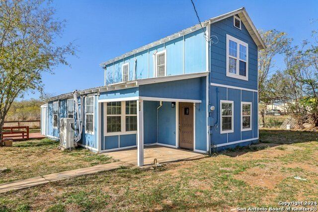 132 RENFRO DR, Devine, TX 78016 | MLS: 1830727 | Land.com