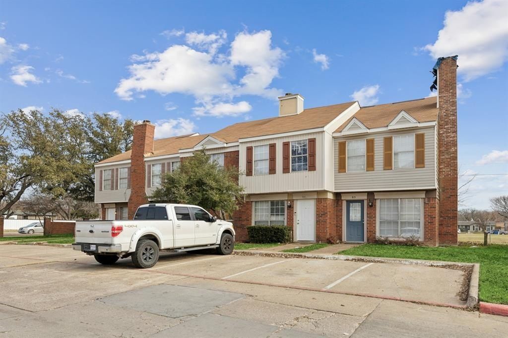 10500 Lake June, Dallas, TX 75217 | MLS: 20826208 | Land.com