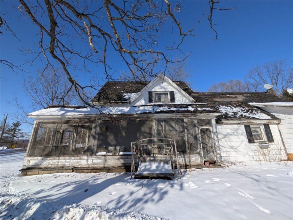 914 3rd Avenue E, Durand, WI 54736 | MLS: 1589295 | Land.com