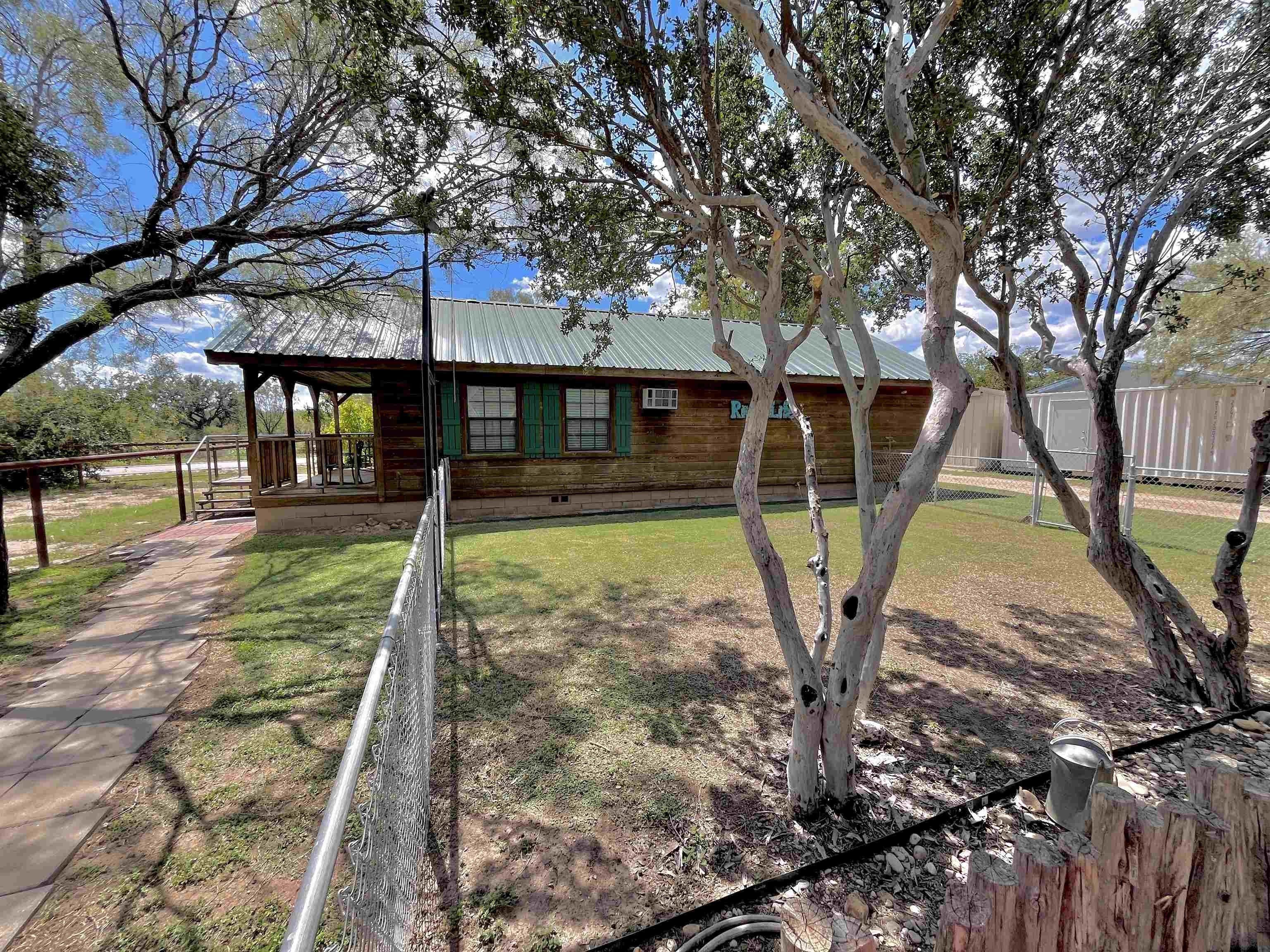 175 Elmer, Llano, TX 78643 | MLS: 172234 | Land.com