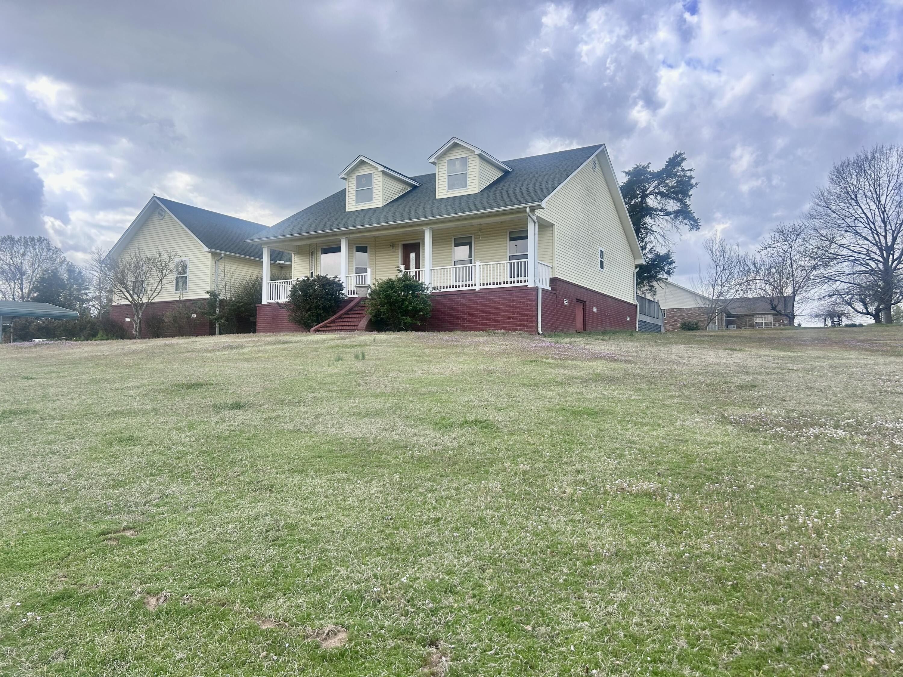 15323 N New Hope Road, Dardanelle, AR 72834 | MLS: 25-484 | Land.com