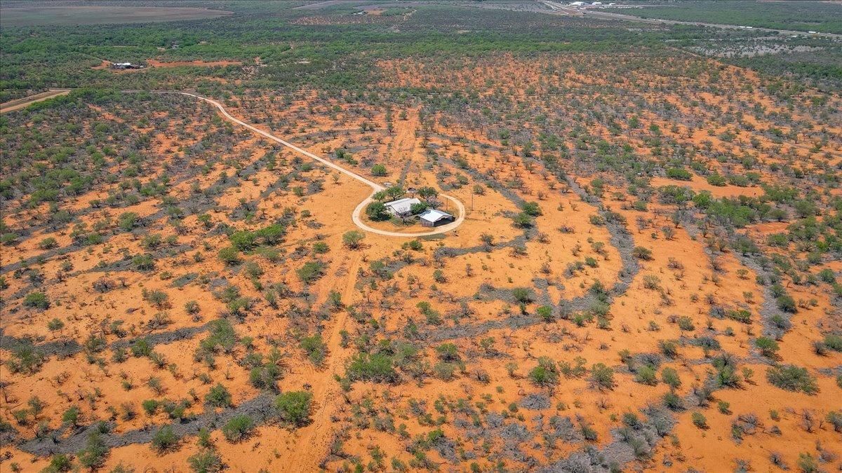 3375 County Road 3700, Dilley, TX 78017 | Land.com