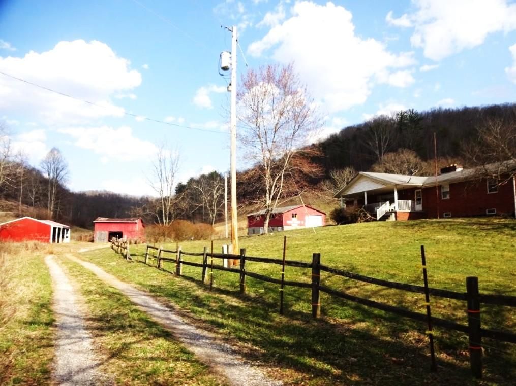 78 Blown Timber Road, Newton, WV 25266 | MLS: 5107526 | Land.com