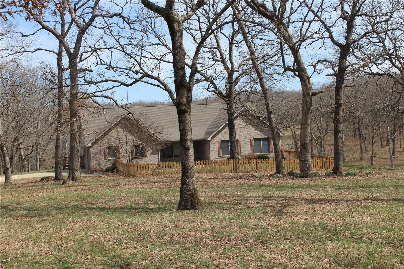 2297 Essman Dunn Road, Bourbon, MO 65441 | MLS: 25024609 | Land.com