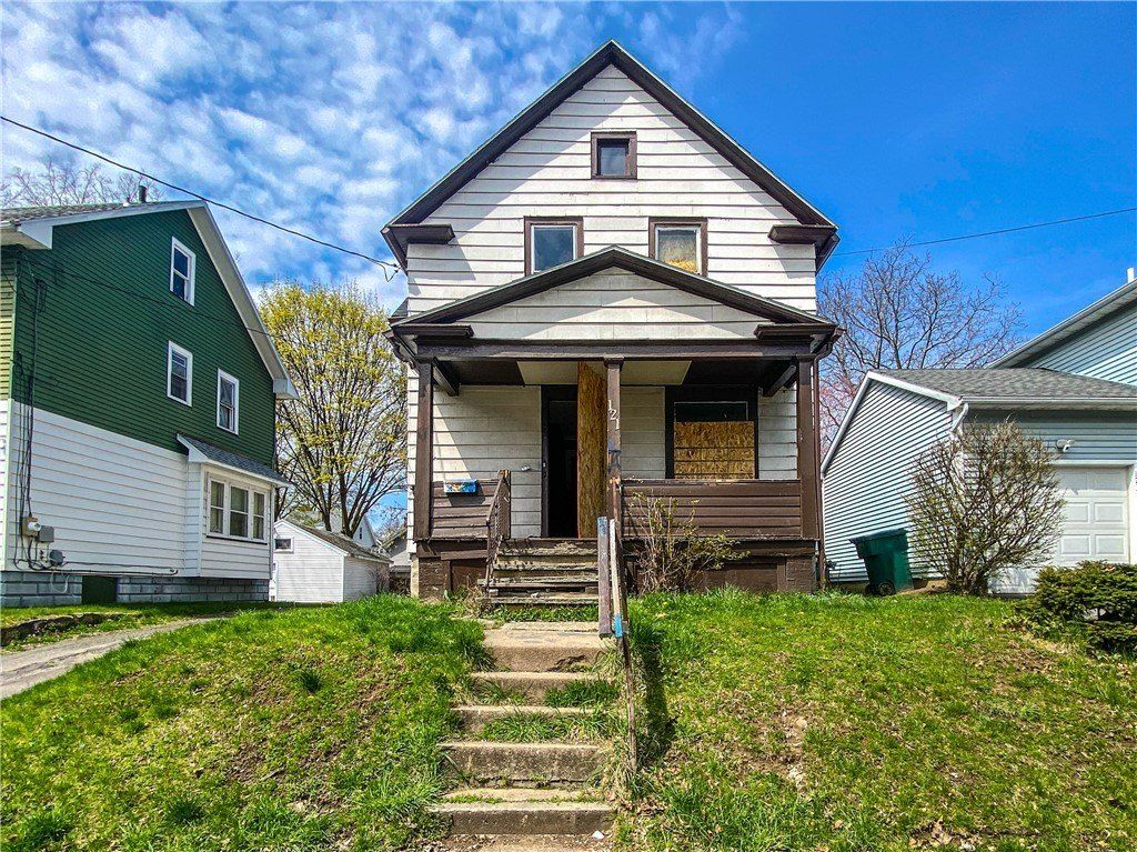 121 Baycliff Drive, Rochester, NY 14609 | MLS: R1603421 | Land.com