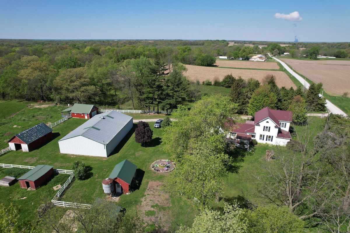 737 157th Ave, New Boston, IL 61272 | Land.com