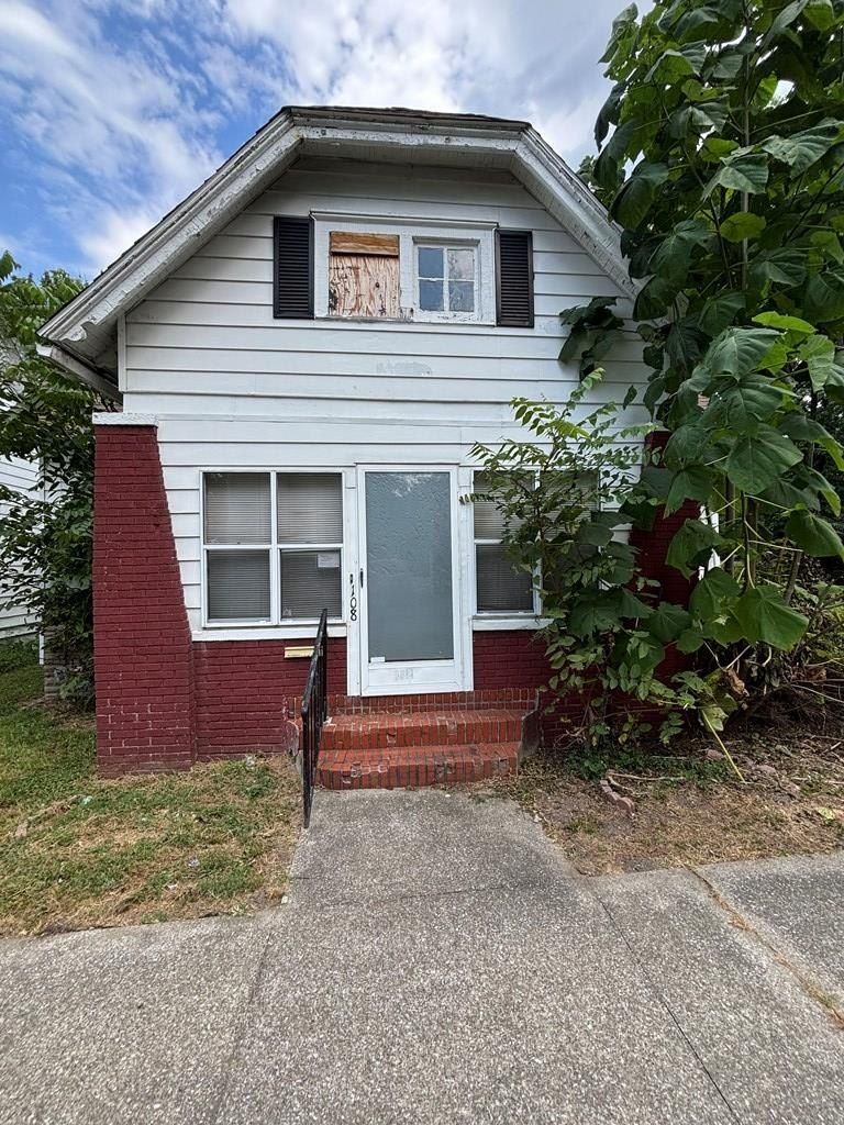 108 N Robinson, Earlington, KY 42410 | MLS: 117255 | Land.com