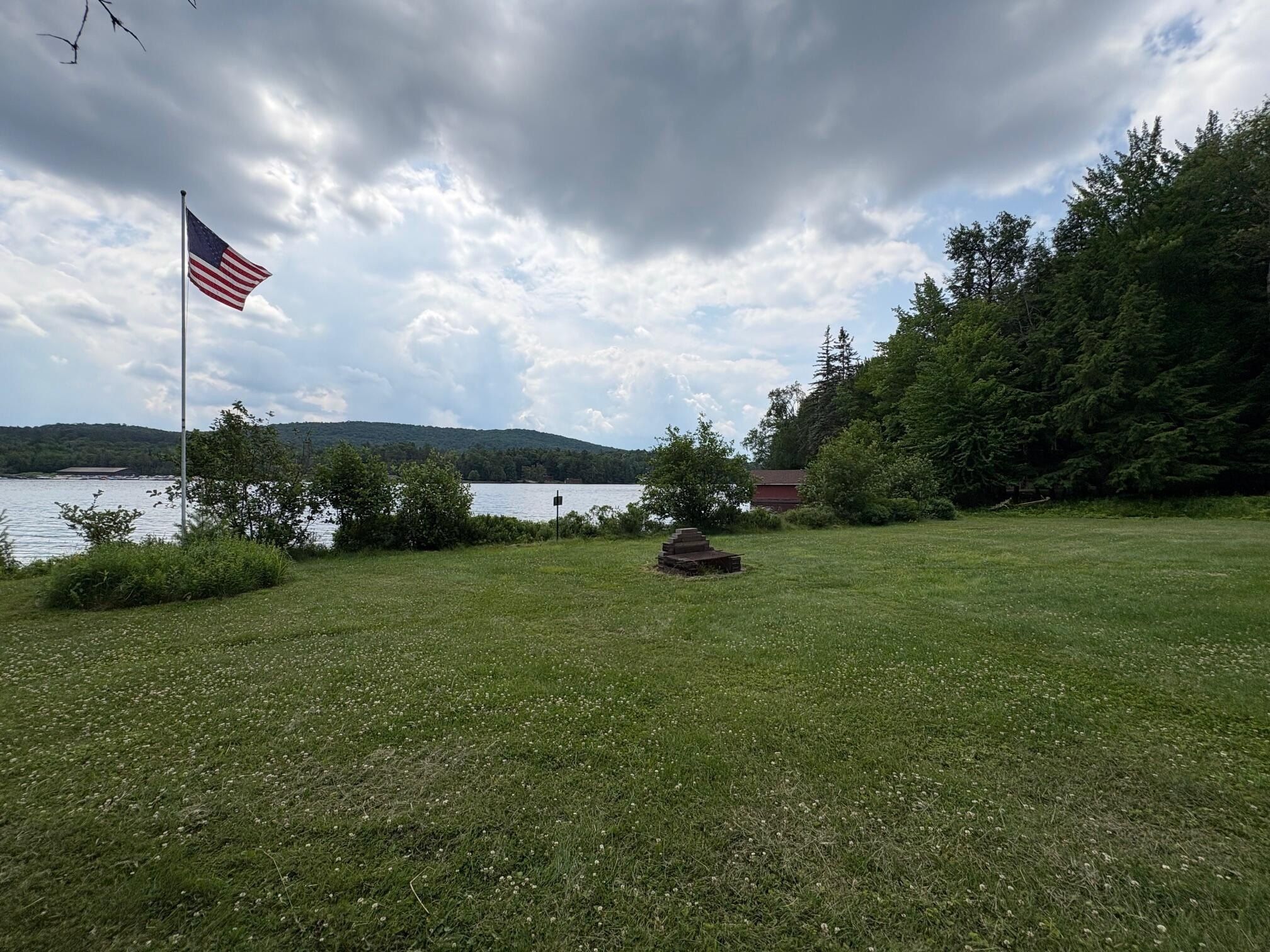 2 Pinehurst Rd, Saranac Lake, NY 12983 | MLS: 205168 | Land.com