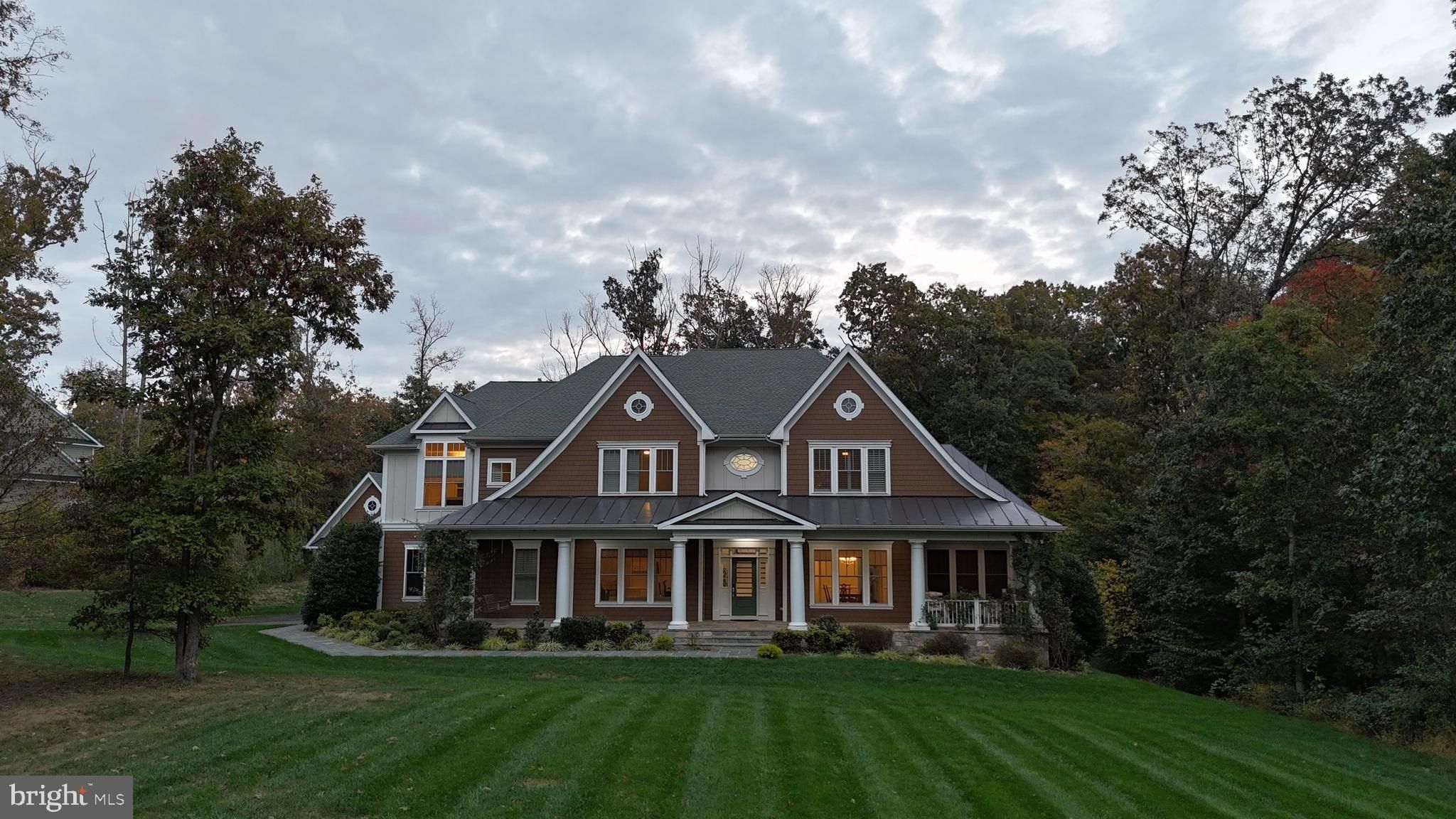 5800 FOX CHAPEL ESTATES Drive, Fairfax, VA 22030 | MLS: VAFX2273616 ...