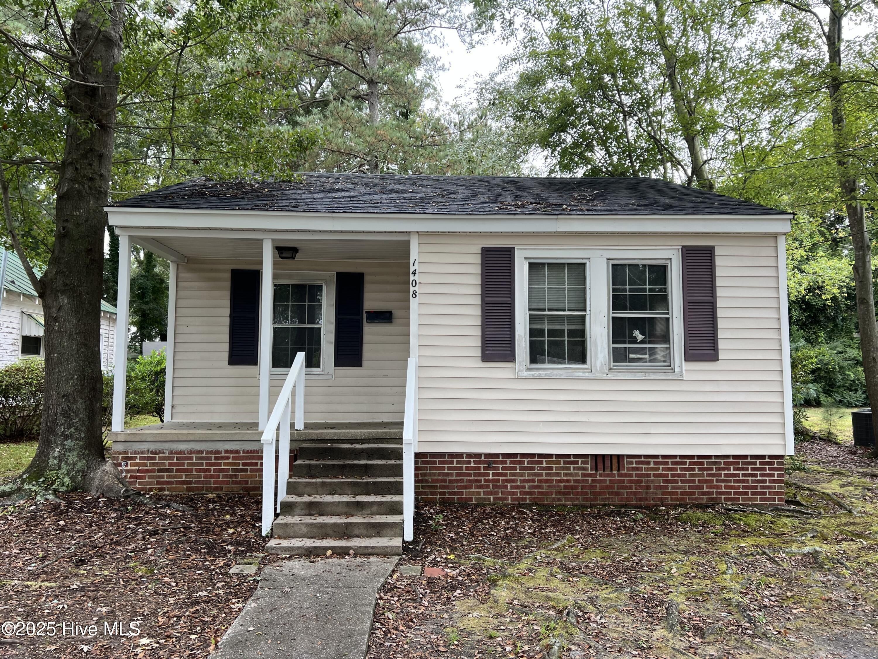 1408 N Independence Kinston Street, Kinston, NC 28501 | MLS: 100533624 ...