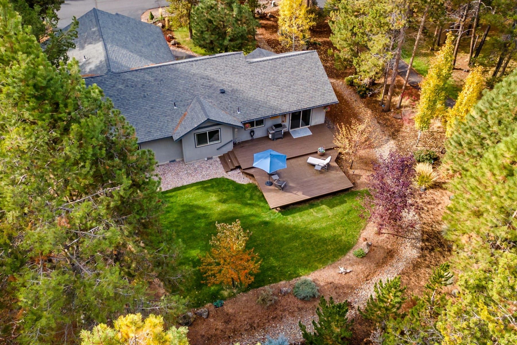 55833 Lost Rider Loop , Bend, OR 97707 | MLS: 220211074 | Land.com