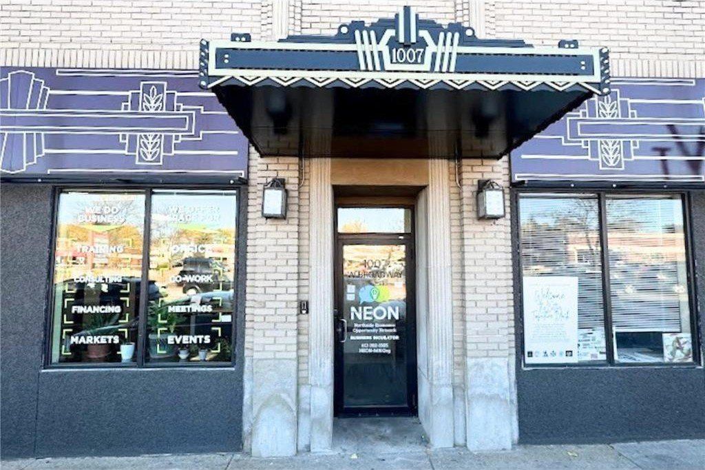 1011 W Broadway Avenue, Minneapolis, MN 55411 | MLS: 7007077 | Land.com