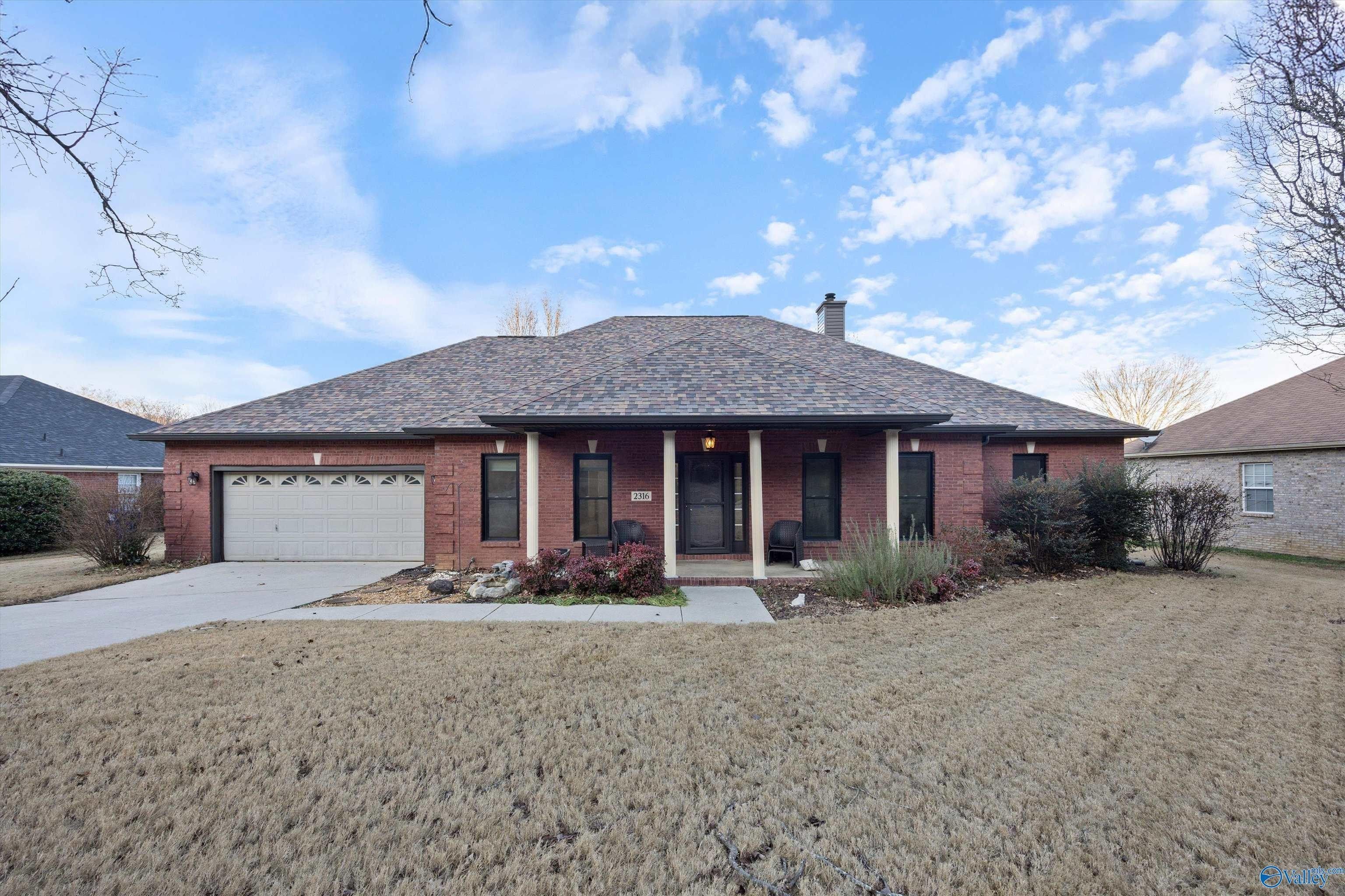 2316 Little Cove Road, Owens Cross Roads, AL 35763 | MLS: 21907415 ...