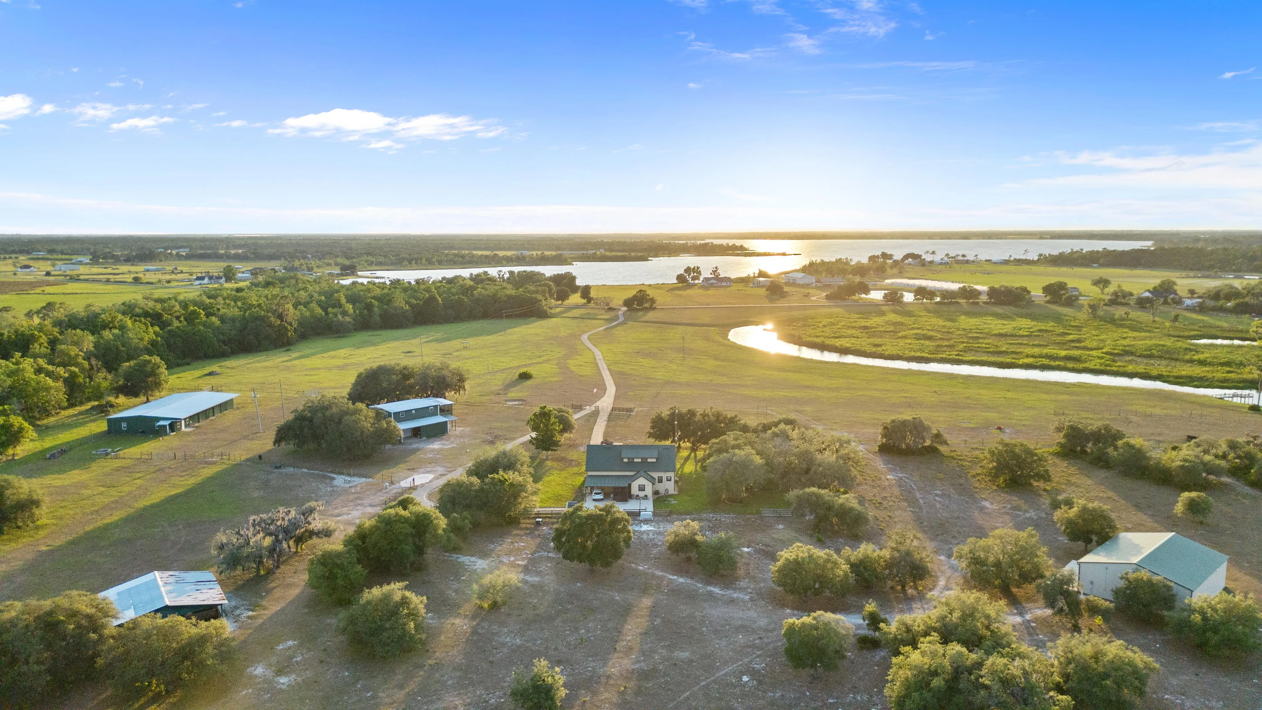 Land for Sale in Florida over 100 Acres - 511 Properties - Land.com