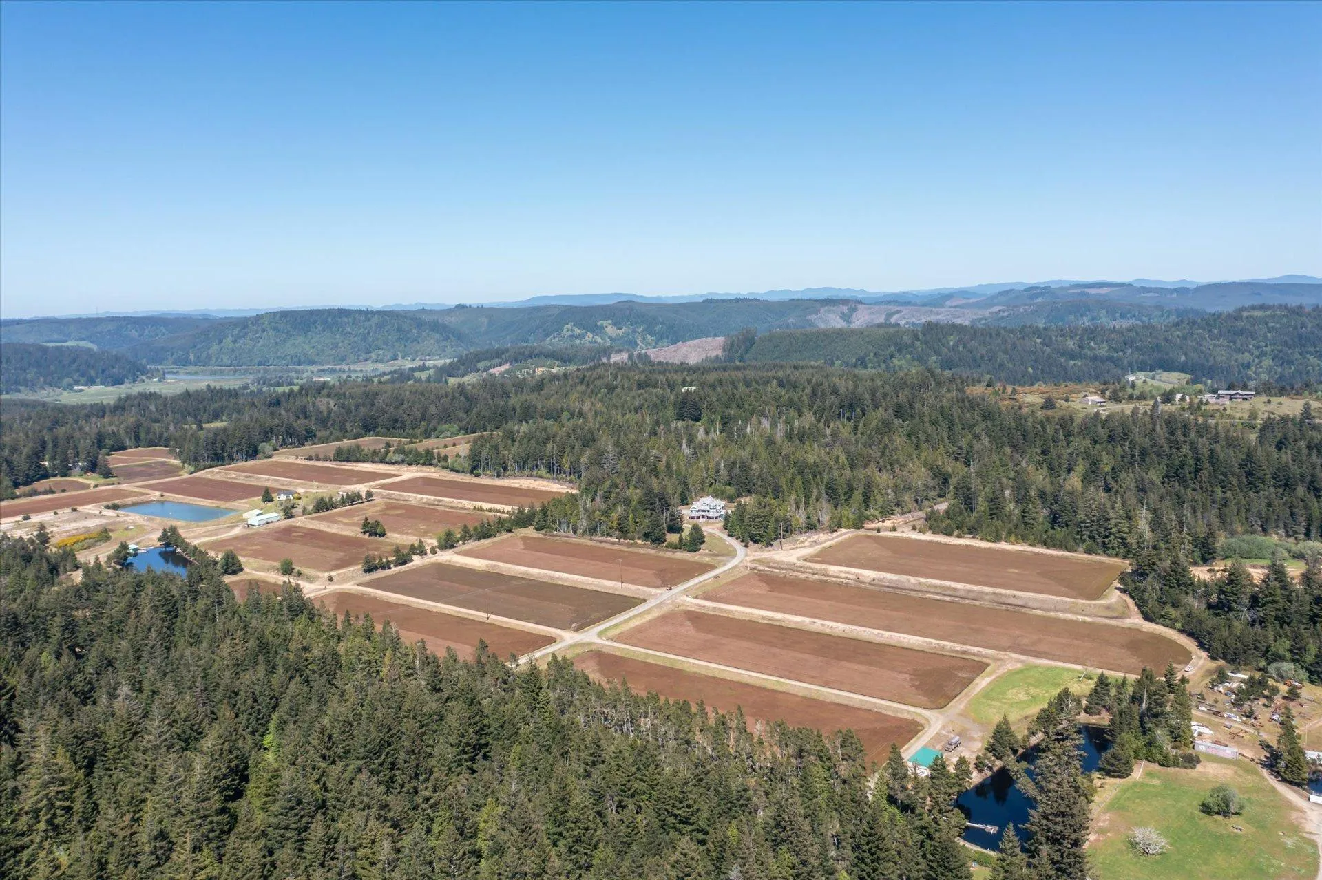 Land for Sale in Southern Oregon Region - 1,881 Properties - Land.com