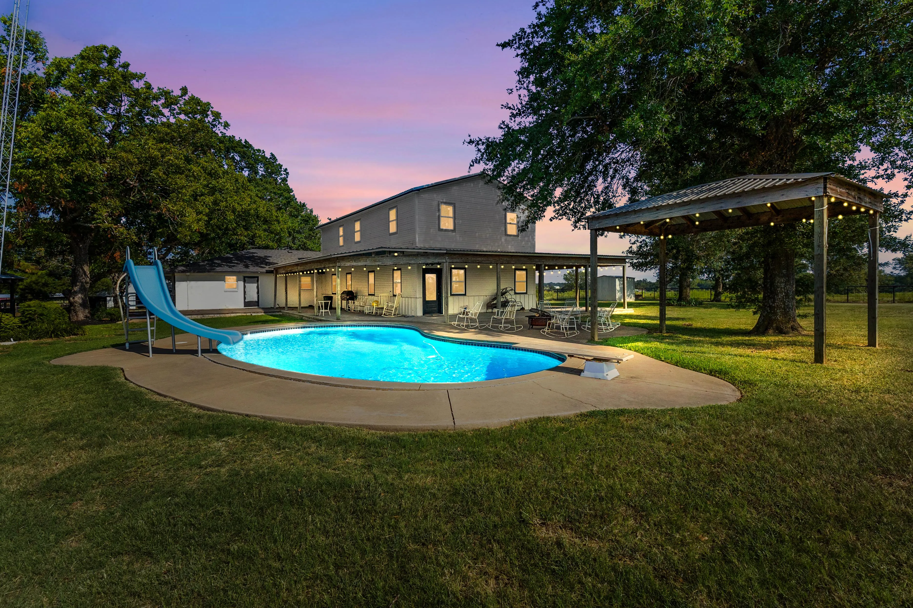 Land for Sale in Dallas Prairie Texas Region - 6,669 Properties - Land.com