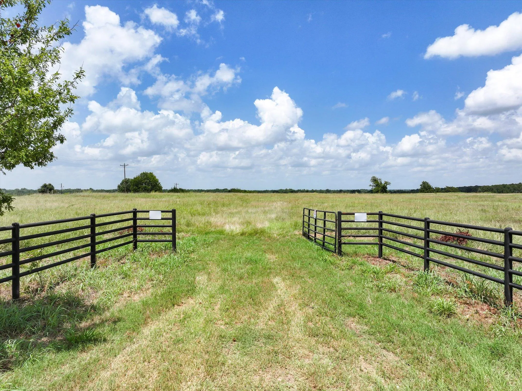 Land for Sale in Kaufman, Texas - 137 Properties - Land.com