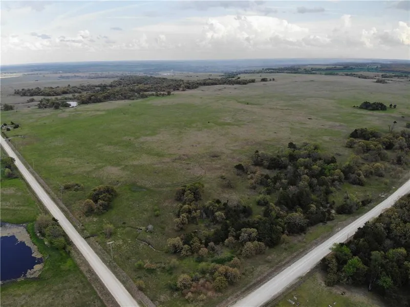 Rt 1, Yates Center, KS 66783 | MLS: 2543236 | Land.com