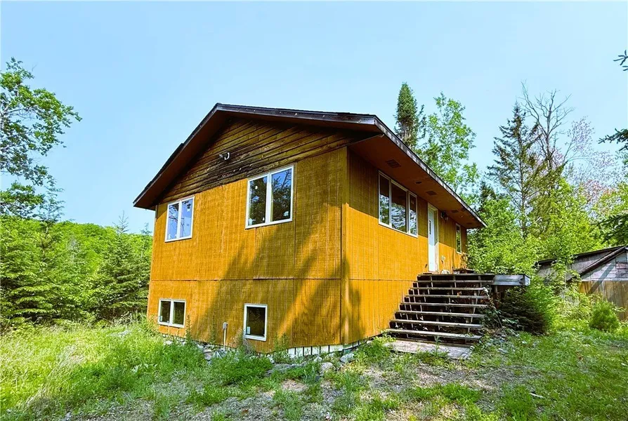 N8281 State Highway 27, Ladysmith, WI 54848 | MLS: 1593017 | Land.com