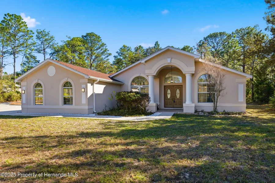 4930 W Pinto Loop, Beverly Hills, FL 34465 | MLS: 2256941 | Land.com