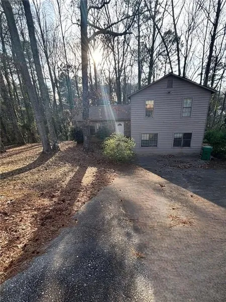 1014 Rampart Place, Stone Mountain, GA 30088 | MLS: 7703706 | Land.com